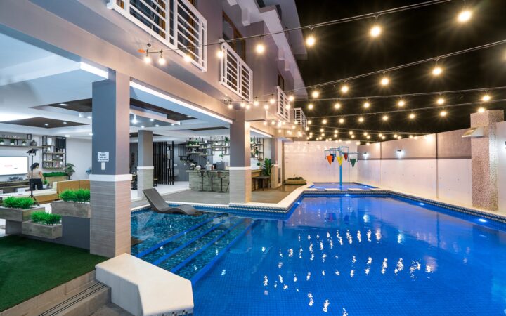 Hideaway Resorts Relax. Soak. Unwind.